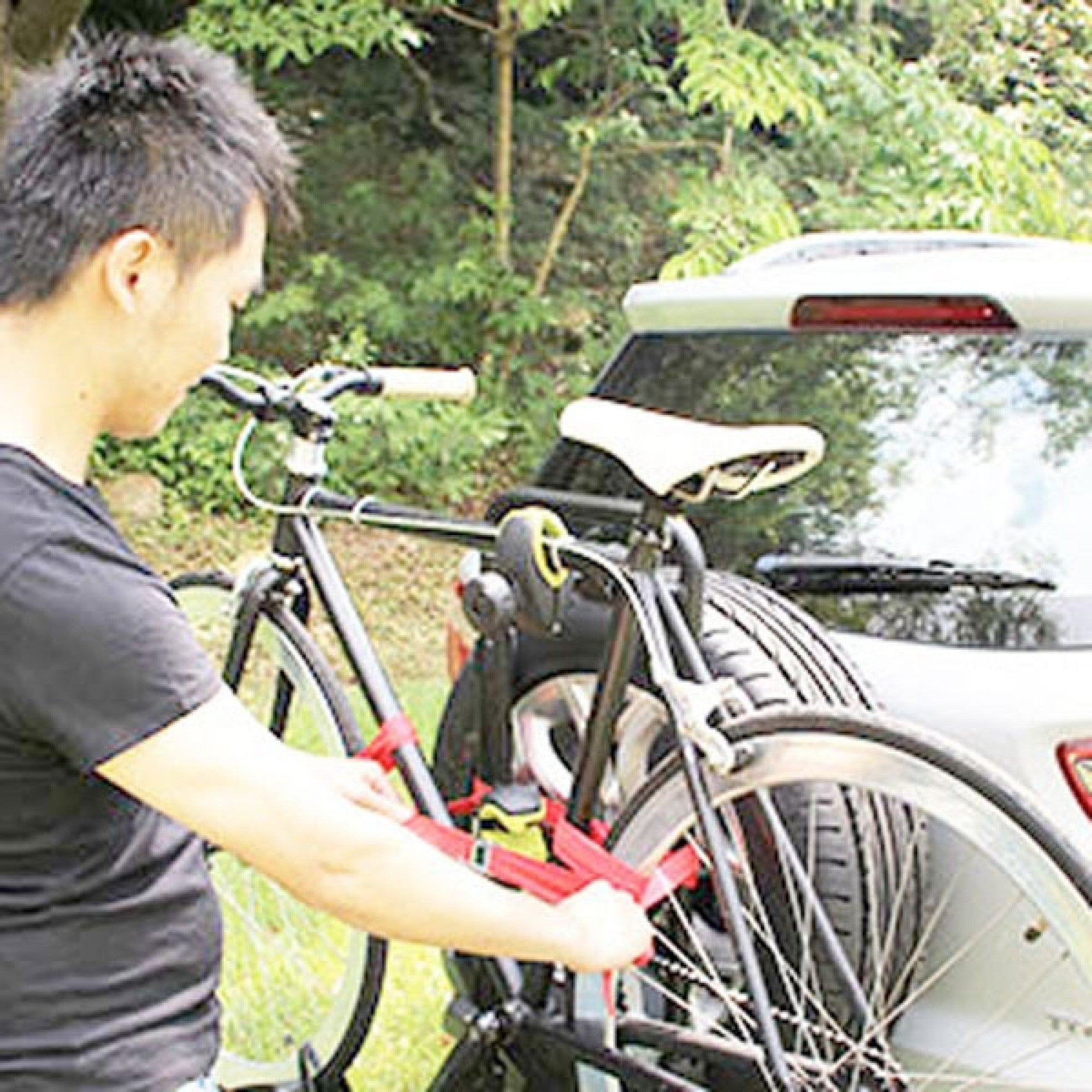 Buzz Rack Pilot 4x4 Car Rack | Car Racks | Bicycle Superstore